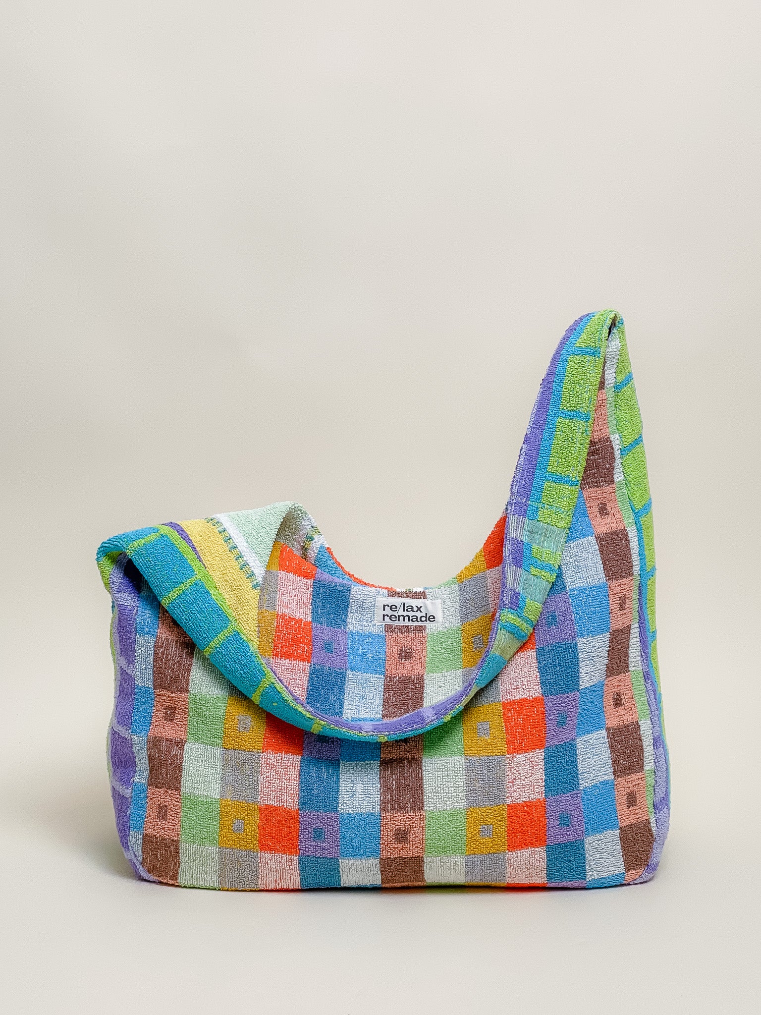 HORSESHOE BAG #11 – Re/lax Remade